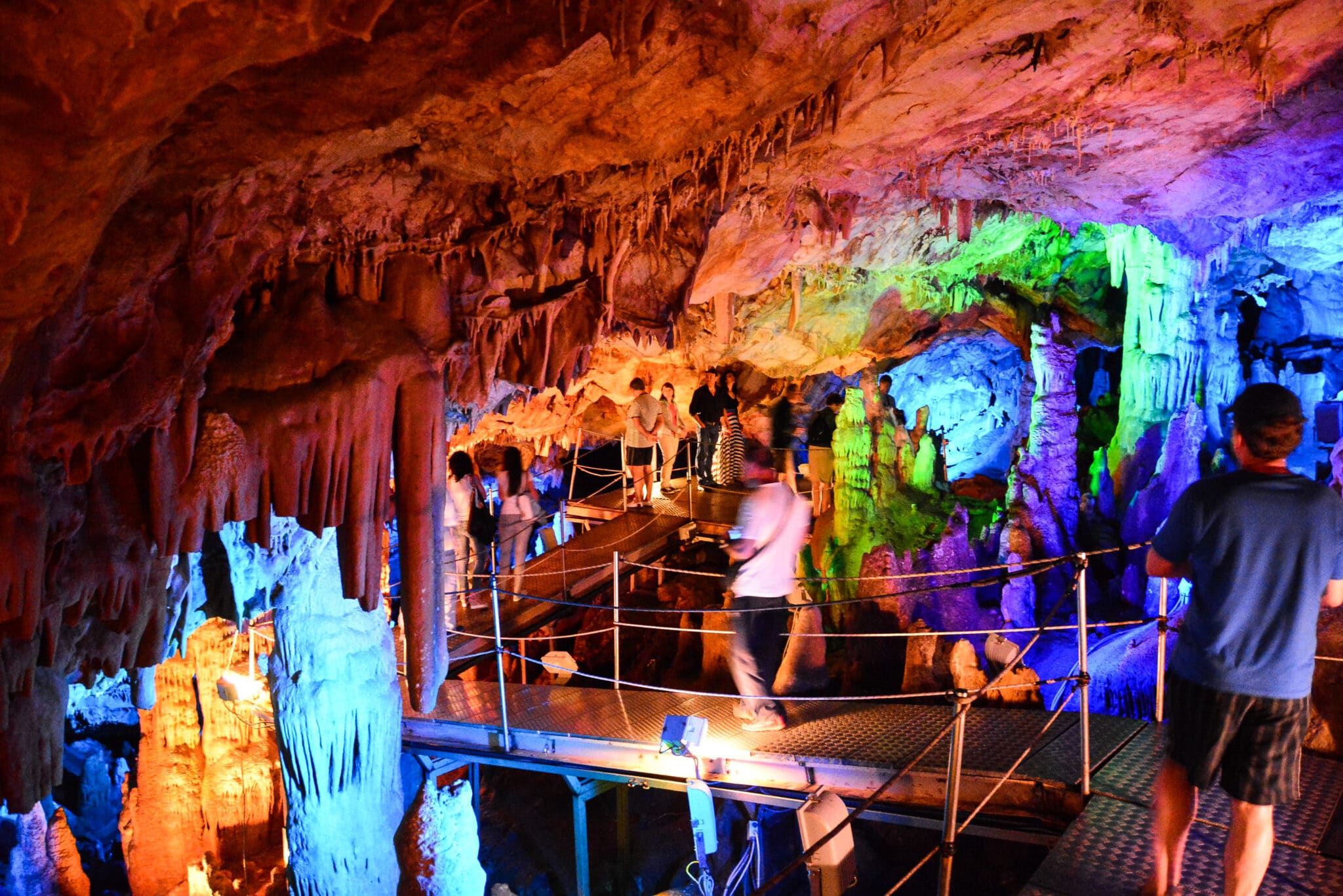 Traditional Village of Crete: Anogia – Sfendoni Cave – Axos village